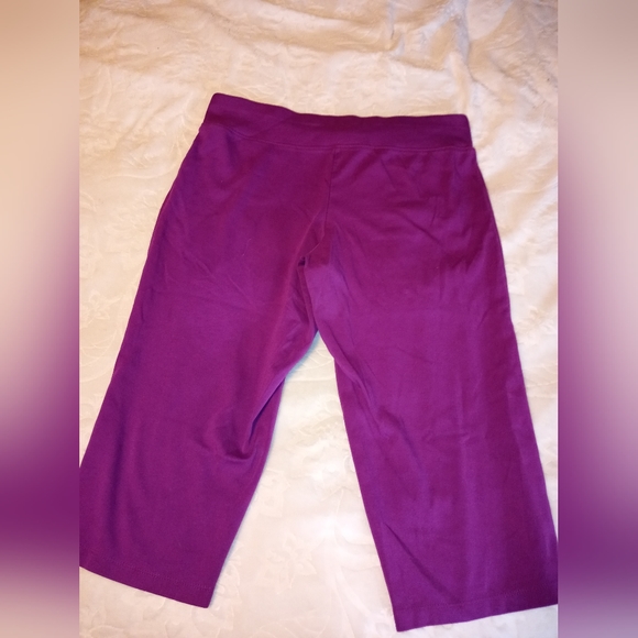 Fashion Bug | Pants & Jumpsuits | Purple Capris | Poshmark